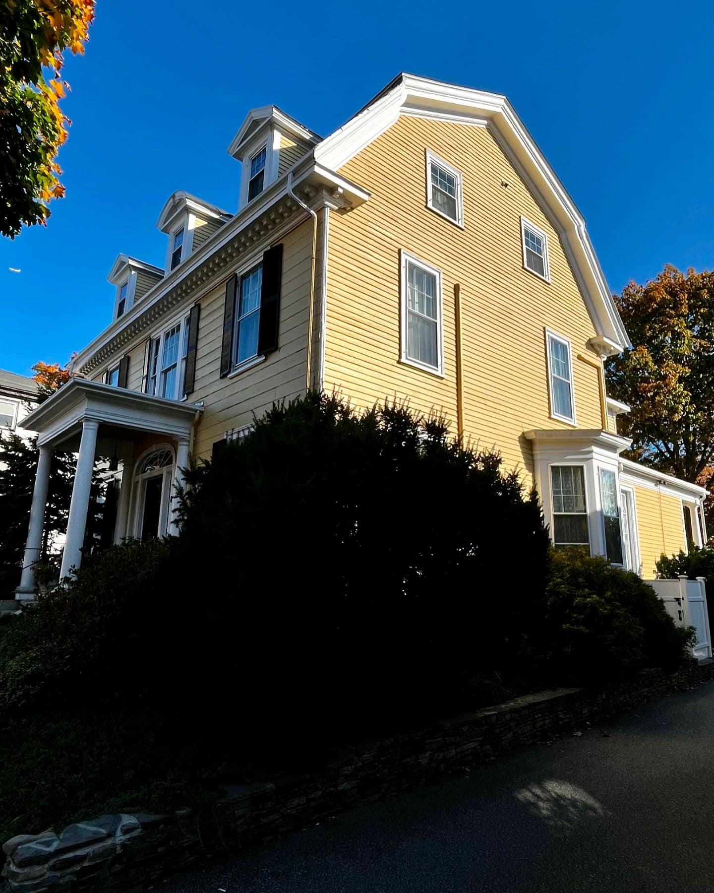 The Tragic Life and Death of Elizabeth Howe During the Salem Witch ...
