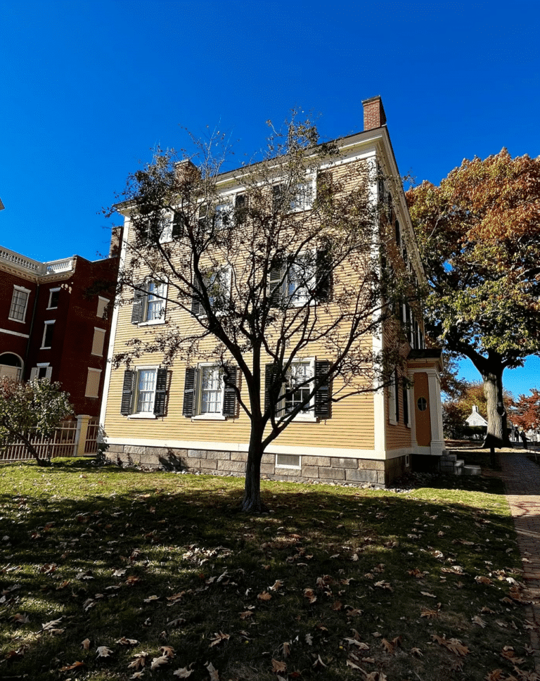 Understanding Elizabeth Parris and the Salem Witch Trials - Haunted ...