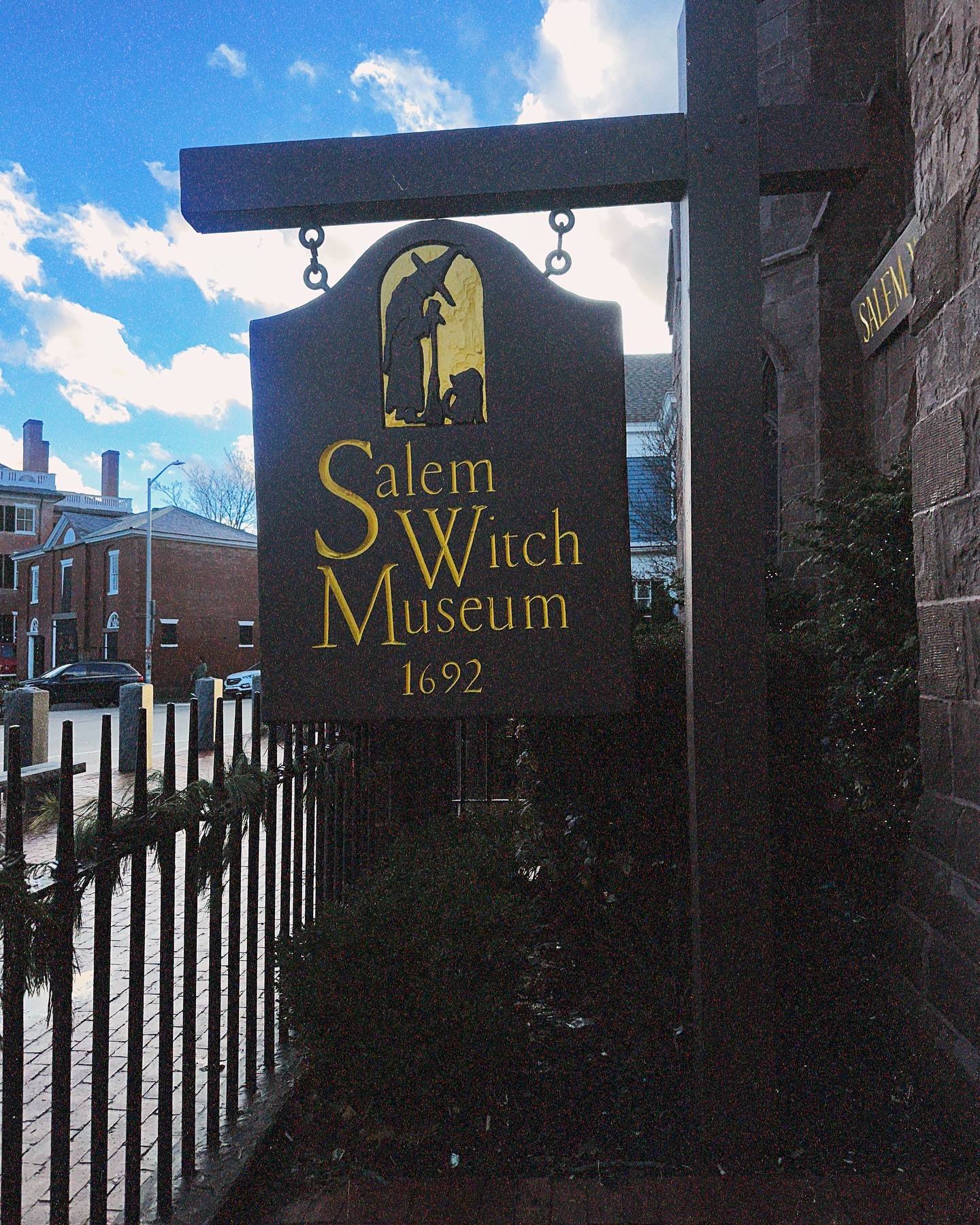 Understanding Elizabeth Parris and the Salem Witch Trials - Haunted ...