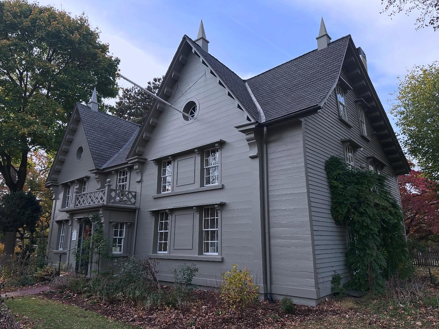 The Old Burying Point Cemetery: Salem's Historic Resting Place ...