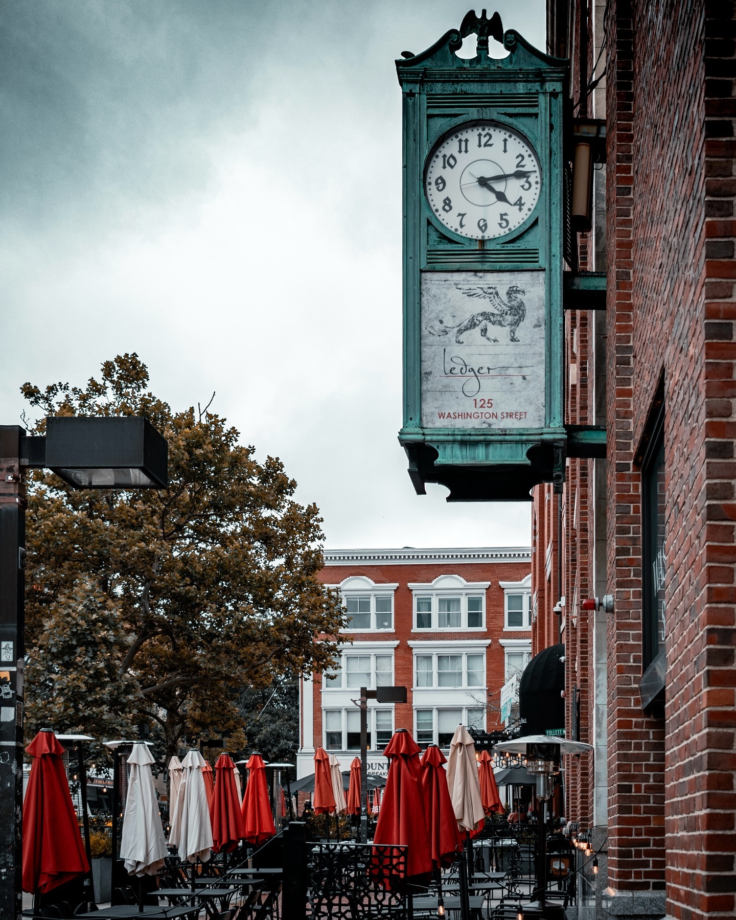 Understanding Elizabeth Parris and the Salem Witch Trials - Haunted ...